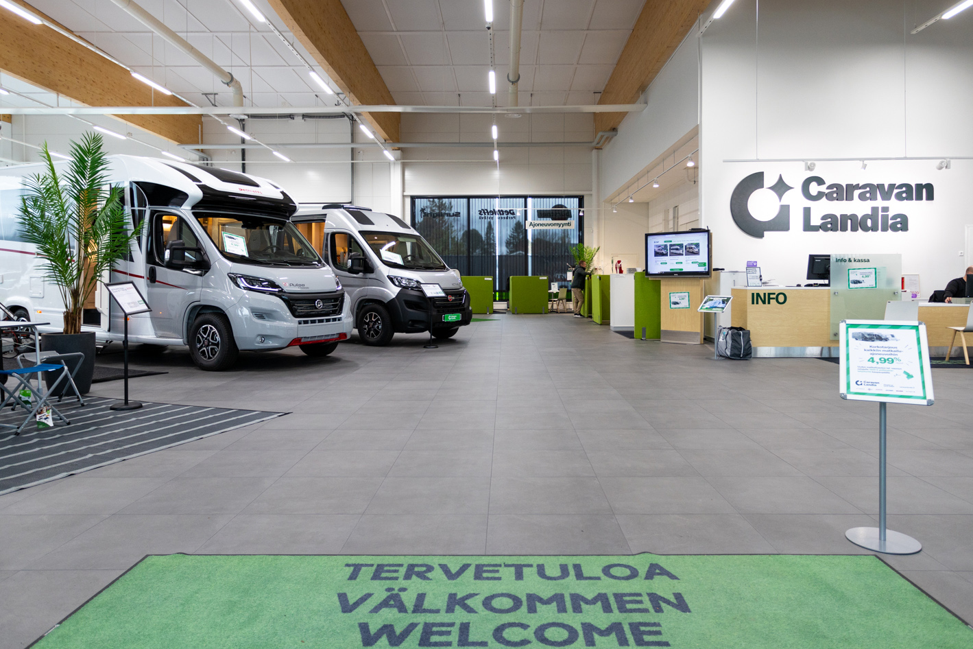 Caravanlandia on hyvä työnantaja - Caravan-lehti