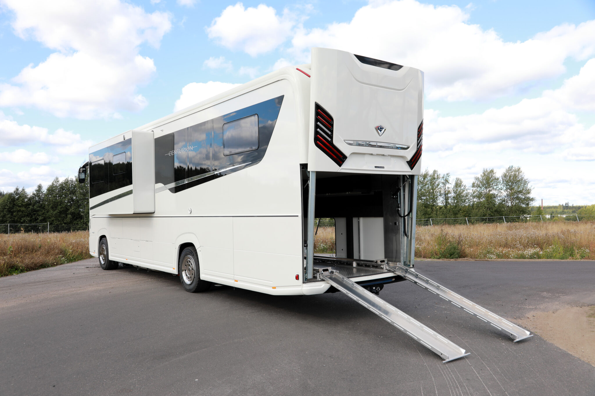 Concorde Centurion – tällainen on Lahden Caravan 2022:n kallein ...